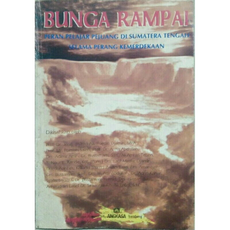 Jual Bunga Rampai Peran Pelajar Di Sumatera Tengah Selama Perang ...