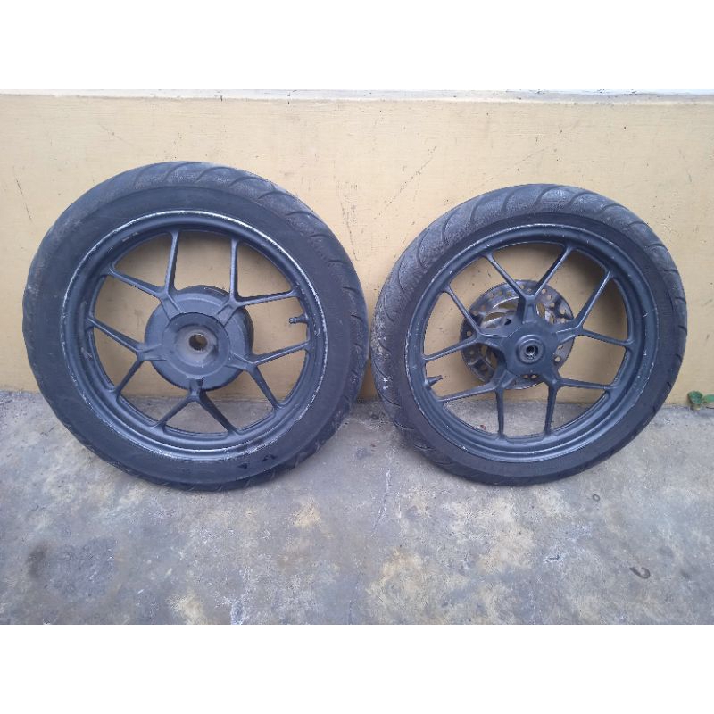 Jual velg vario 125/150 led old original. ban tubeless tebal 80/90 & 90 ...