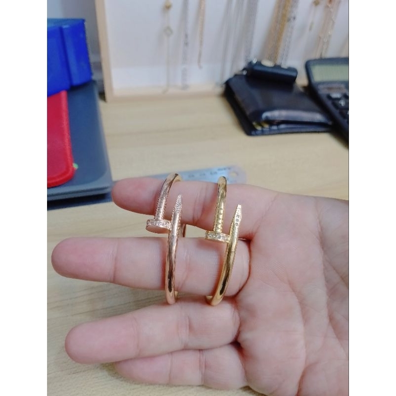 Jual Titanium - gelang paku Nagita permata dm kecil/dm 5cm bahan asli ...
