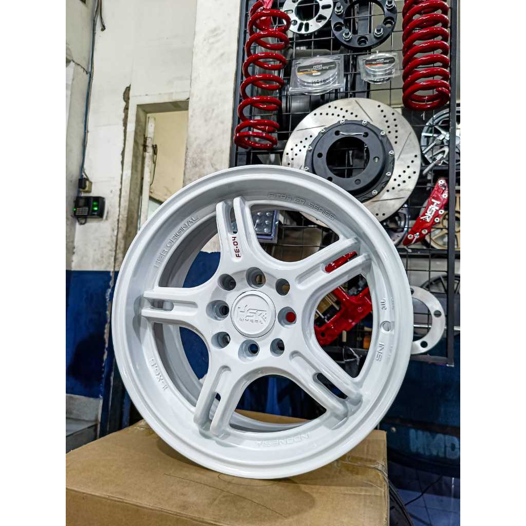 Jual VELG MOBIL HSR WHEEL FE04 RING 15 WARNA PUTIH | Shopee Indonesia