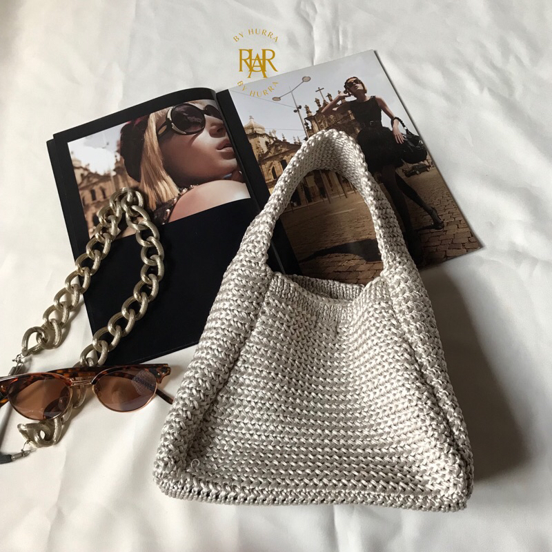 Jual B Y . H U R R A - DONNA Handbag / Tas Tangan Rajut / Tas Hampers ...