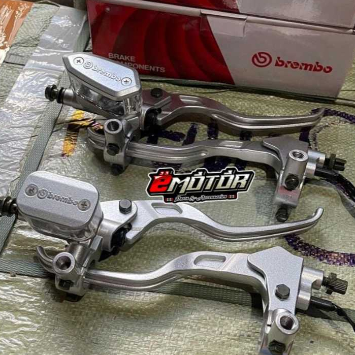 Jual Master Rem Brembo Oval dan Kotak Silver Edition | Shopee Indonesia
