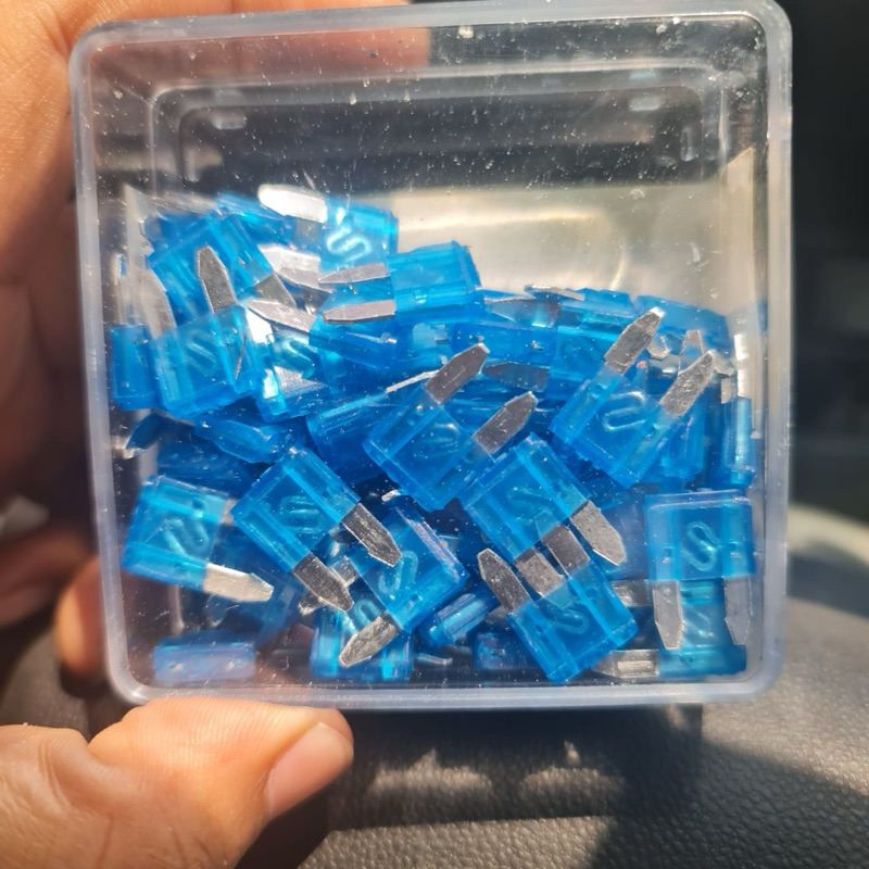 Jual SEKRING MINI/FUSE SEKRING MINI 15 AMPERE | Shopee Indonesia