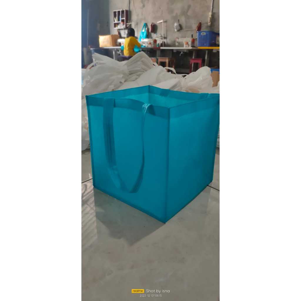 Jual Tas Box Tas Hajatan Bahan Spunbond 075 gsm bisa custom sablon ...