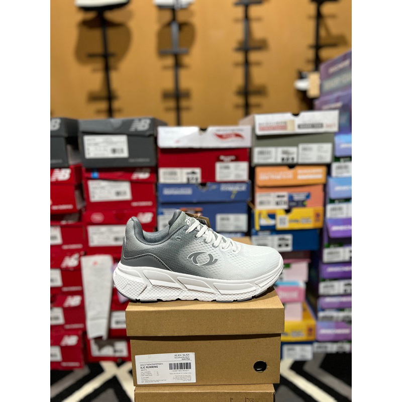 Jual Astec Ilic Running Men White Grey Original BNIB Resmi | Shopee ...