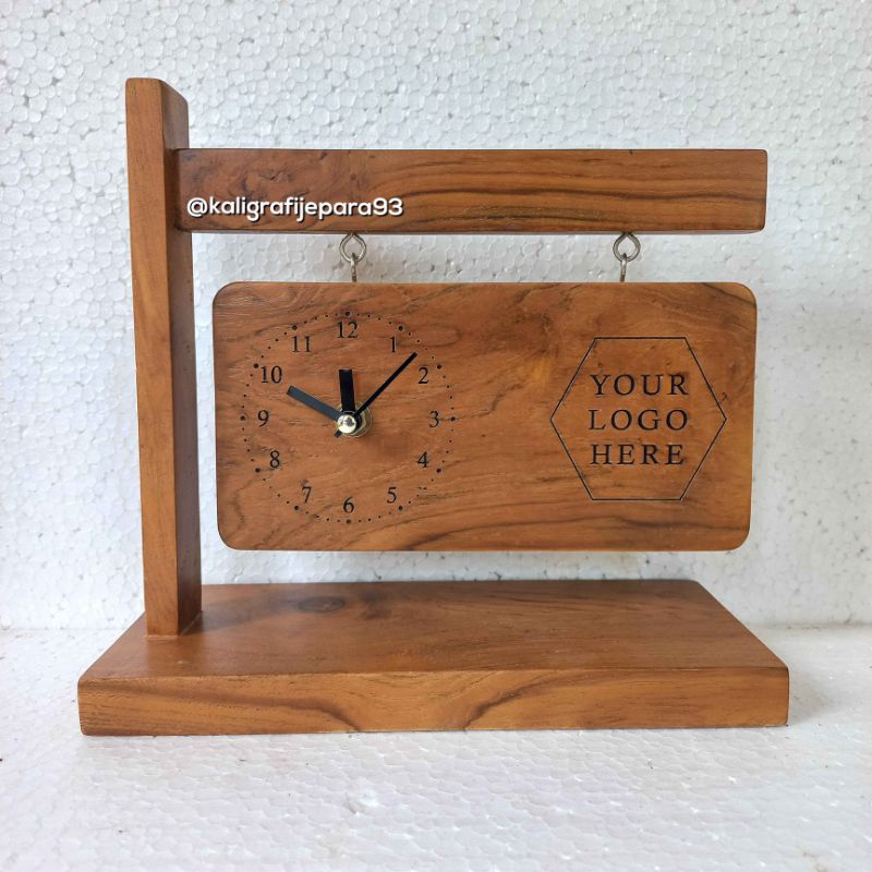 Jual Jam Meja Custom Grafir Nama Logo Perusahaan Kayu Jati, Hadiah Unik ...