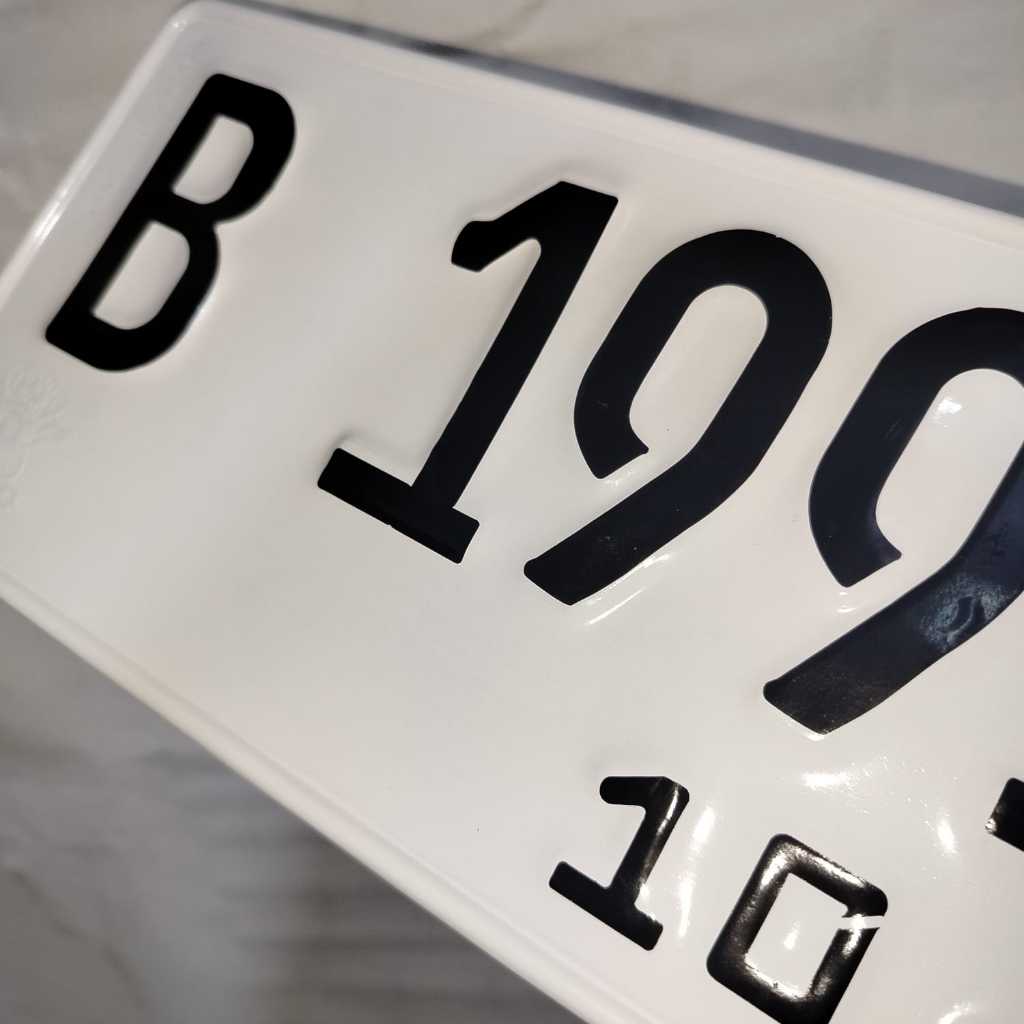 Jual PLAT NOMOR MOBIL PUTIH TERBARU PLAT MOBIL CETAK BARU PUTIH ...