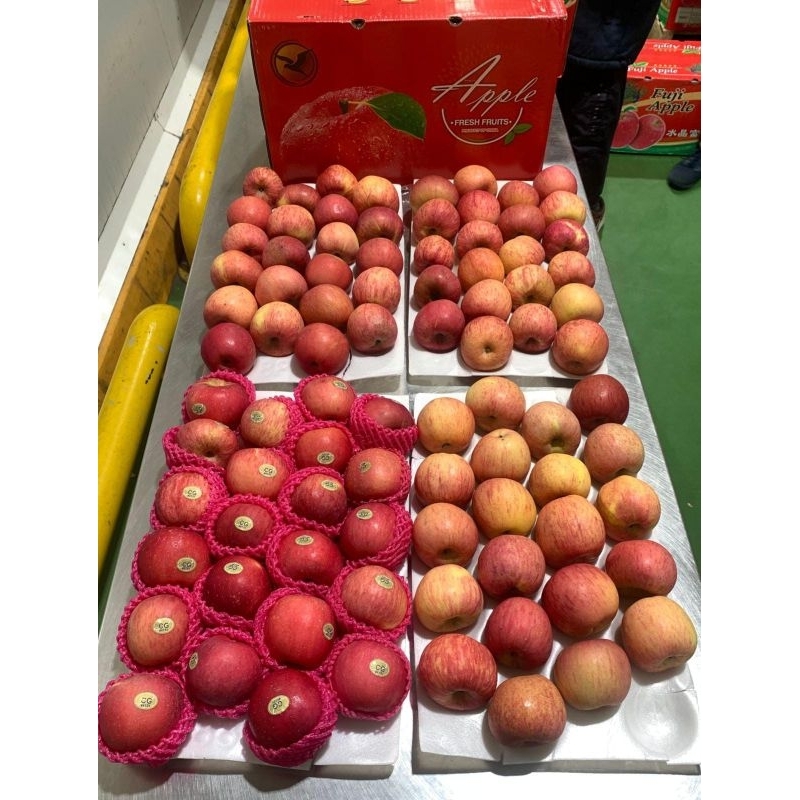 Jual Apel Fuji -+ 500gr Dan 1kg Buah Segar Import Premium Raja Kurma ...