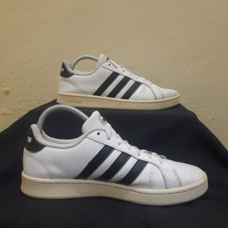 Jual Sepatu Casual Adidas Grand Court White (size 41 1/3, insole 26 cm ...