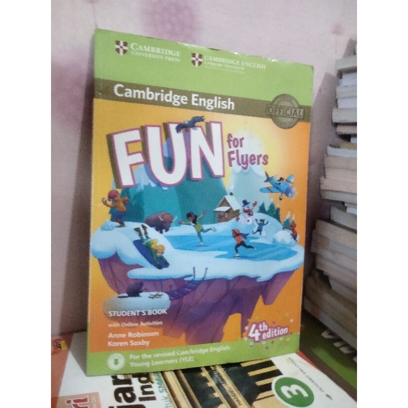 Jual buku fun for flyers students book | Shopee Indonesia