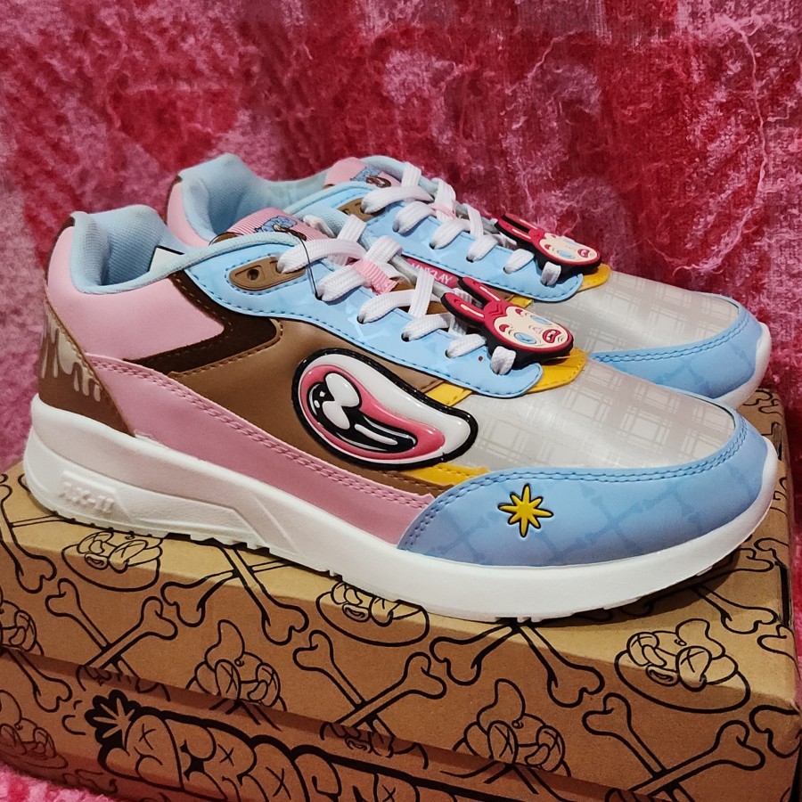 Jual Aerostreet x Muklay Kolaborasi Sepatu Sneakers | Shopee Indonesia