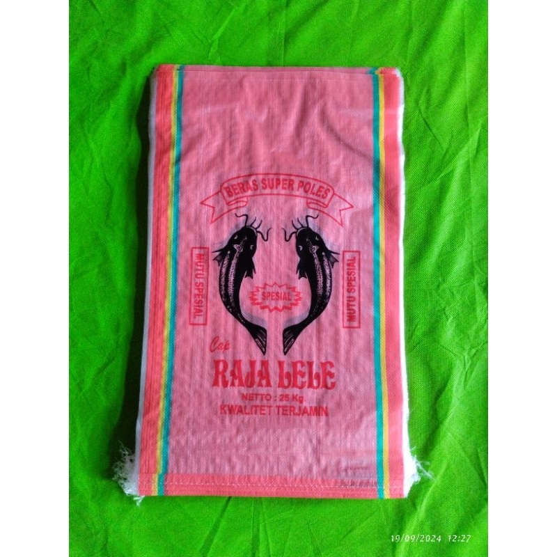Jual karung plastik laminasi MERAH kemasan beras gambar RAJA LELE ...