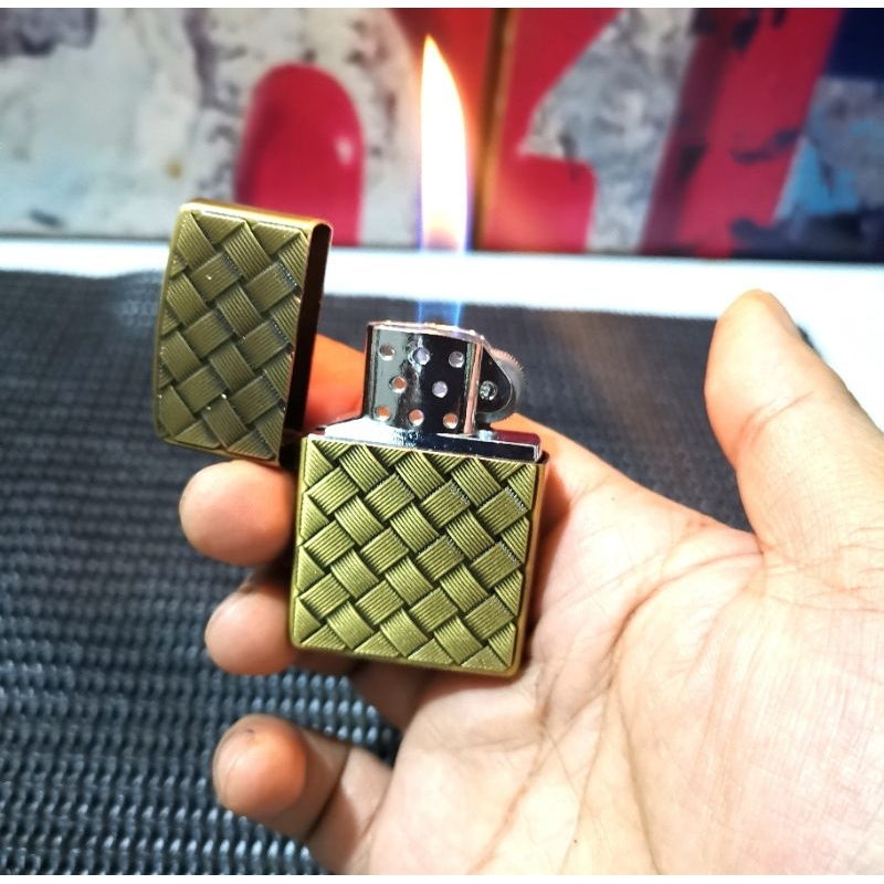 Jual Korek Api Gas Roda Motif Anyaman Keren Unik | Shopee Indonesia