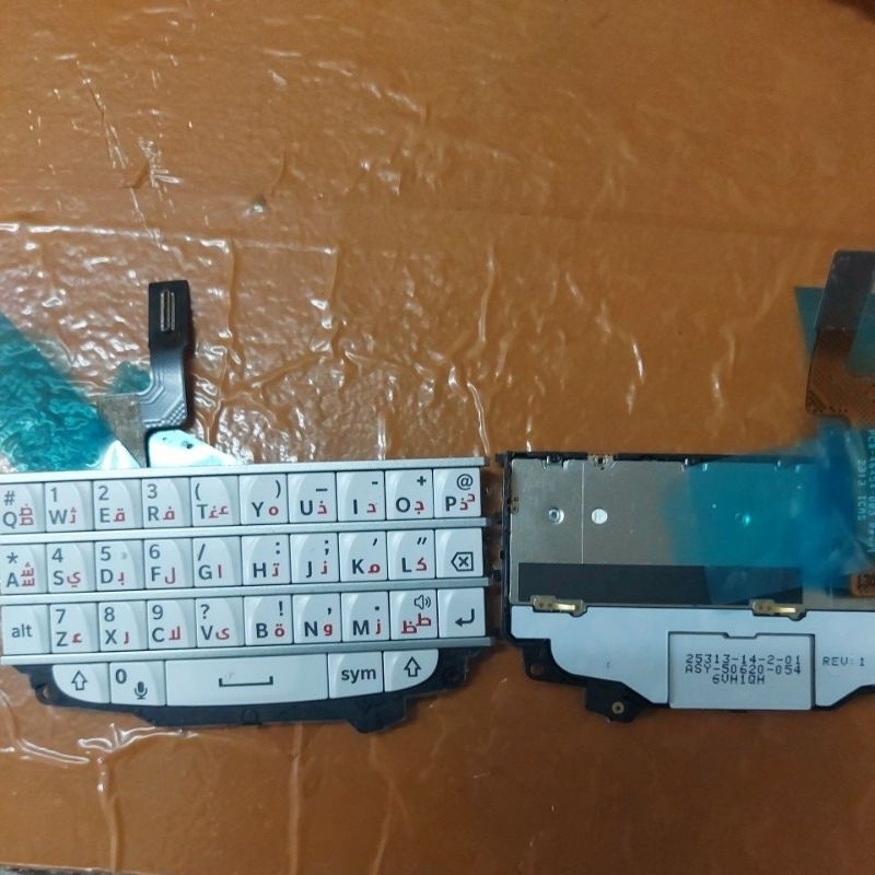 Jual BB Blackberry Q10 Keyboard Plus keypad originall | Shopee Indonesia