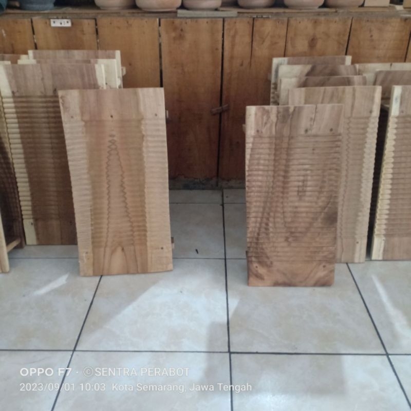 Jual Gilesan Kayu Besar-Kecil Alas Cuci Baju | Shopee Indonesia