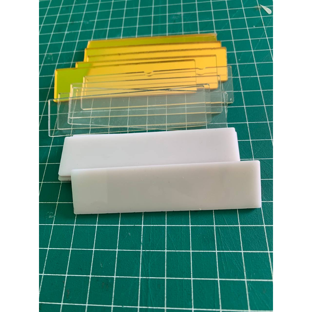 Jual Name Tag Polos / Papan Nama Dada Bahan Akrilik polos 8cm x 2 cm ...