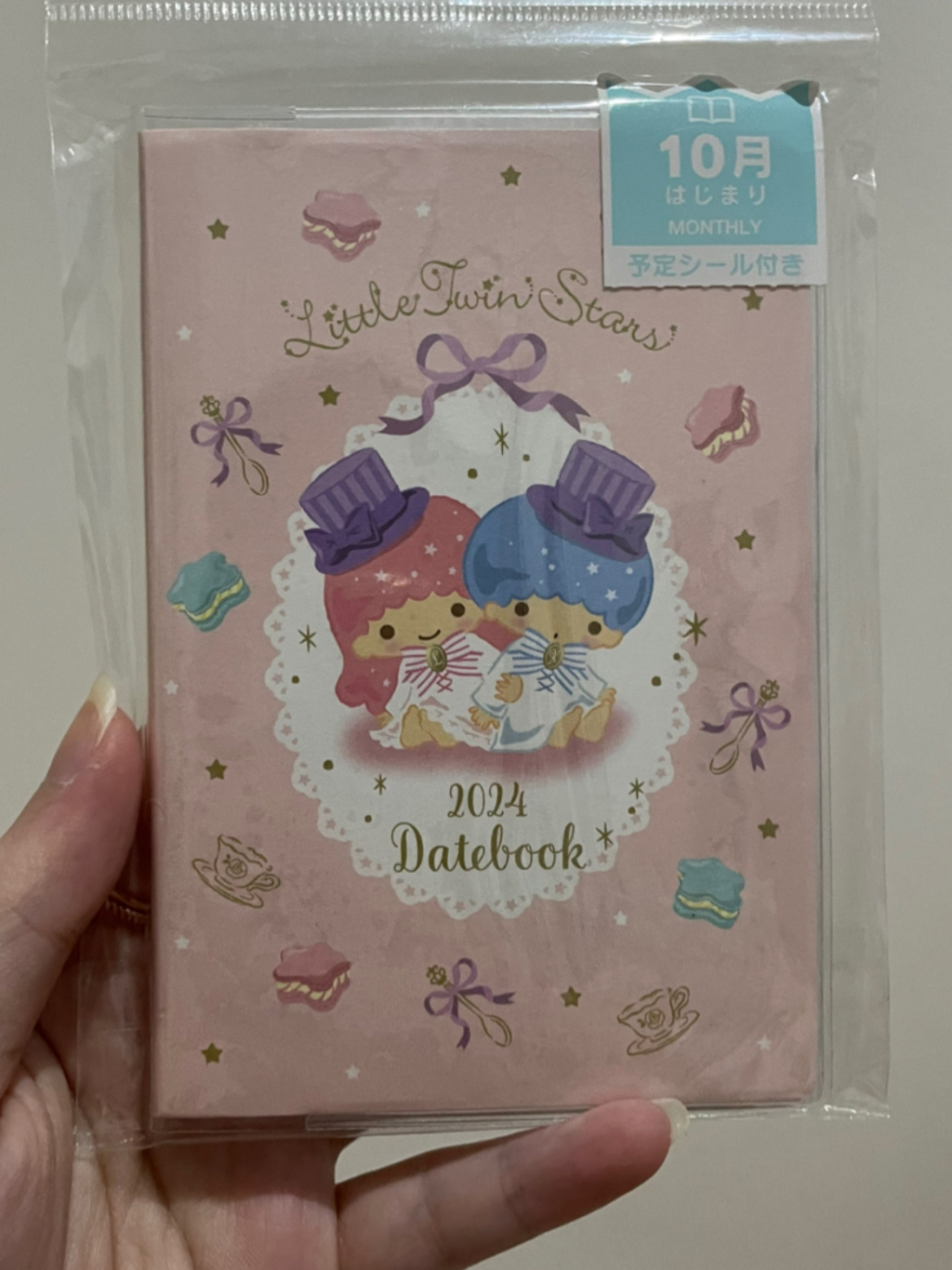 Jual PLANNER / DATEBOOK 2024 - PEANUTS / HELLO KITTY / LITTLE TWIN STAR ...