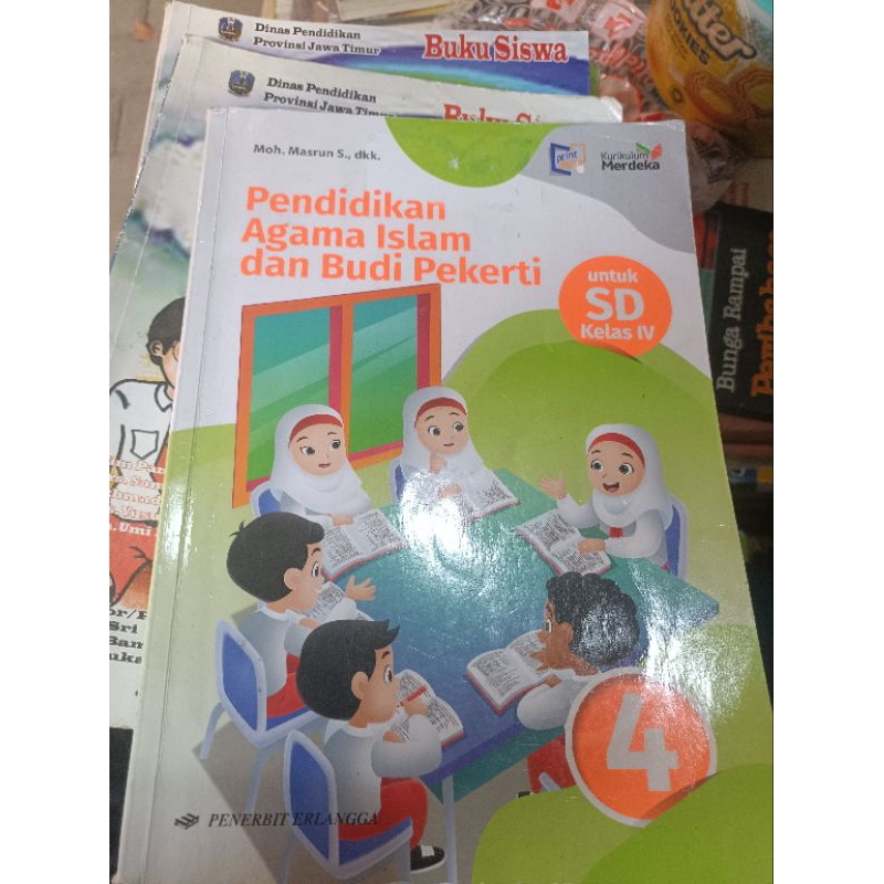 Jual PENDIDIKAN AGAMA ISLAM DAN BUDI PEKERTI KELAS 4 PENERBIT ERLANGGA KURIKULUM MERDEKA BEKAS ...