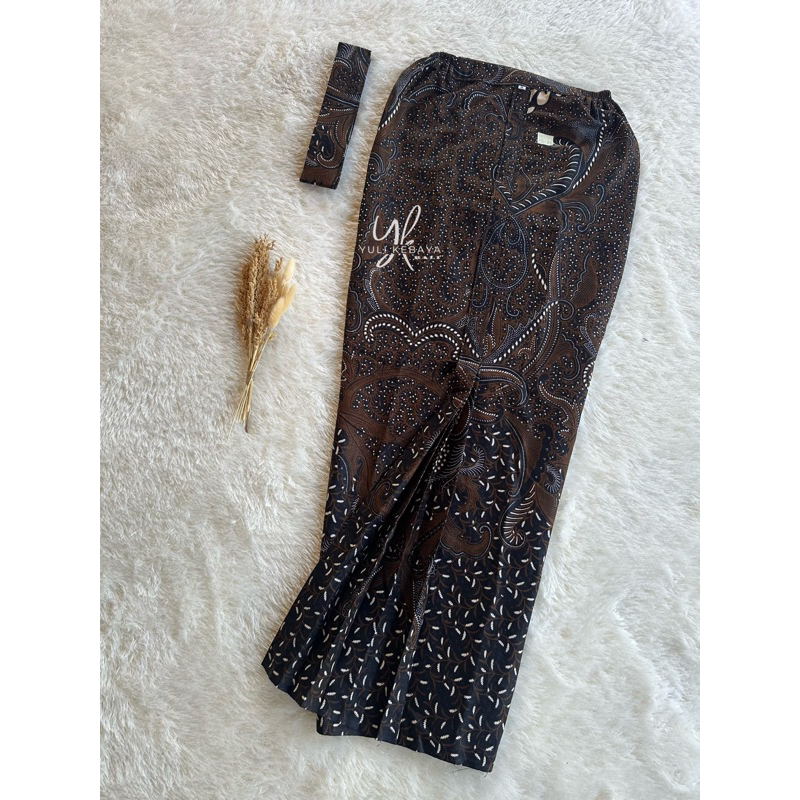 Jual Rok Kamen Jadi Wiru / Wiron | Rok Batik | Shopee Indonesia