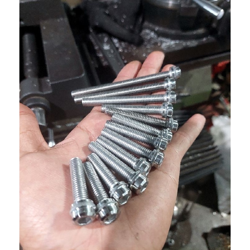 Jual Baut L stainles m8×1,25 drat 12 panjang 3cm - 9cm | Shopee Indonesia