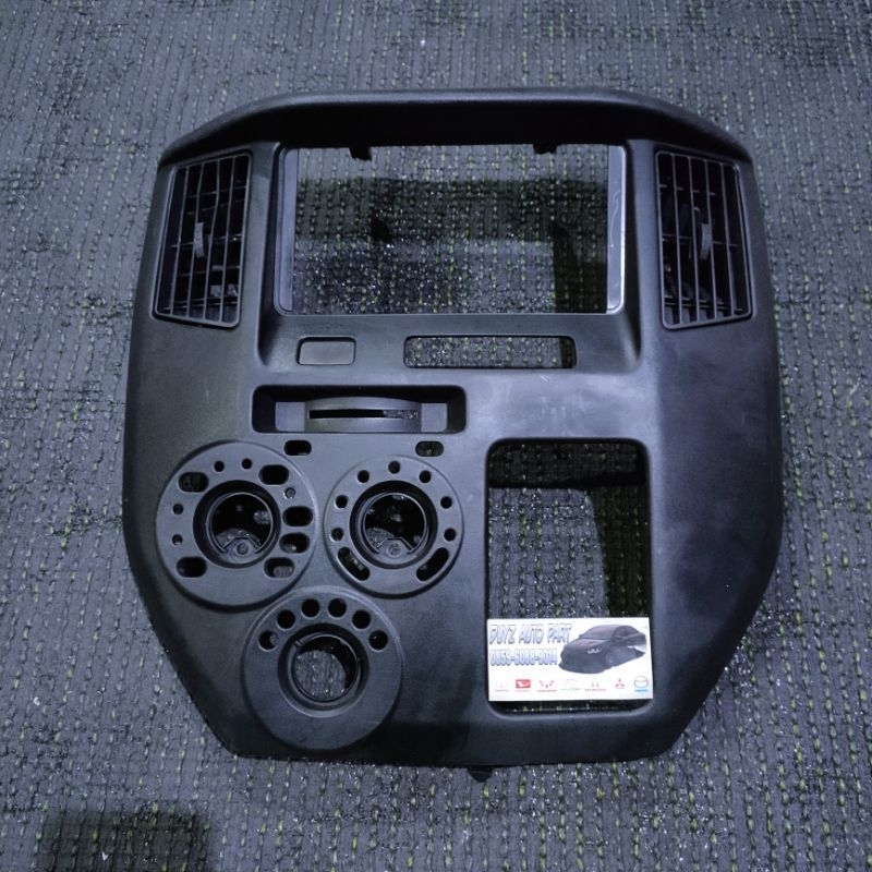 Jual panel ac/grill kisi kisi ac dashboard Daihatsu Granmax original ...
