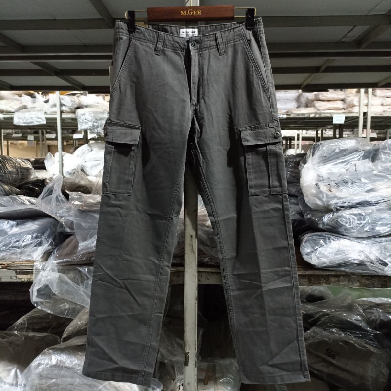 Jual Celana panjang Cargo ORIGINAL MGEE GREG C013 DK GREY | Shopee ...