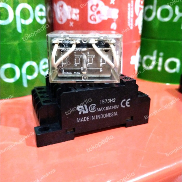 Jual Relay 220vac OMRON LY4 original Socket omron PTF14A-E Limited ...