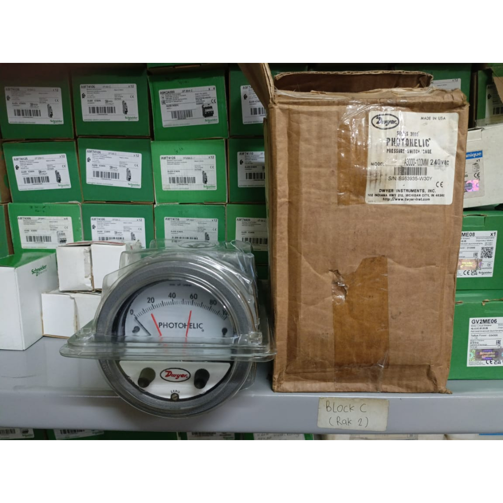 Jual Dwyer Photohelic® Pressure Switch/Gage A3000-100MM-240VAC | Shopee ...