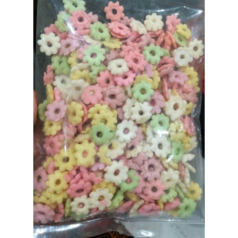 Jual Sakura snack 200 gram, jajanan jadul gurih | Shopee Indonesia