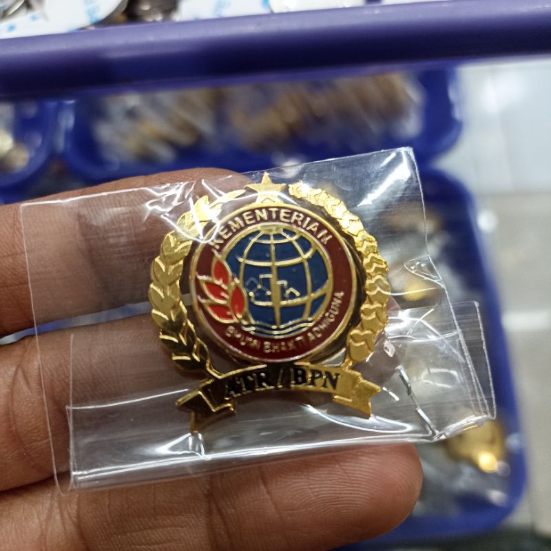 Jual Pin ATR/BPN | KEMENTERIAN BUMI BAKTI ADIGUNA | Shopee Indonesia