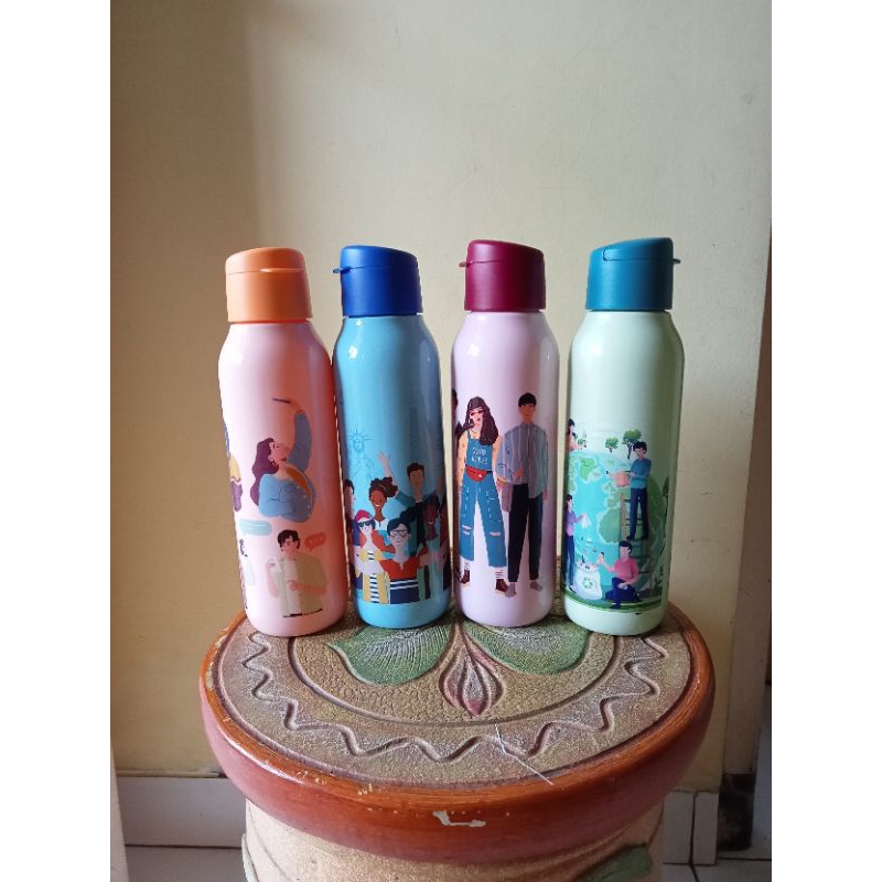 Jual Fancy Bottle 750 ml Tupperware - Botol Minuman | Shopee Indonesia