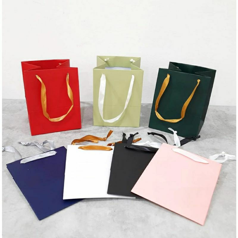 Jual paper bag warna paperbag polos tas kertas 15x5x23 | Shopee Indonesia