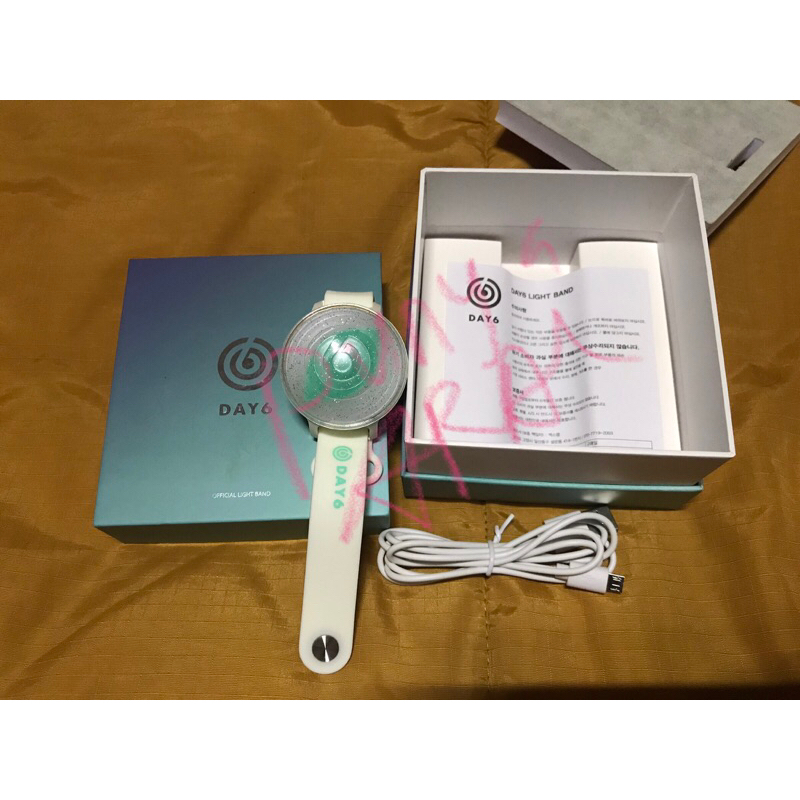 Jual lightband day6 (booked) | Shopee Indonesia