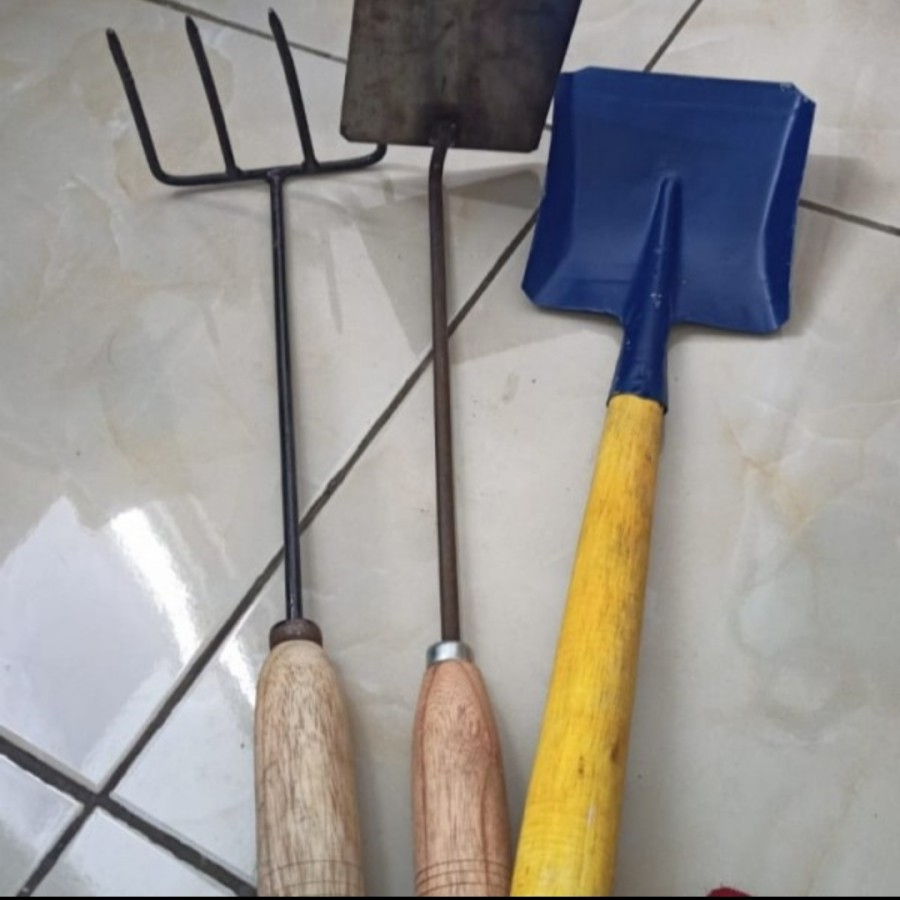 Jual 3in1 Paket (Cangkul Mini Kored, Garukan Rumput Garpu, dan Sekop ...