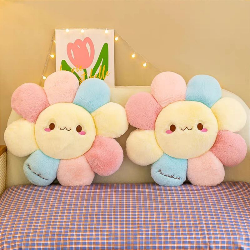 Jual Bantal Hias Sofa Ruang Tamu Motif Bunga Smile Model Terbaru / Alas ...