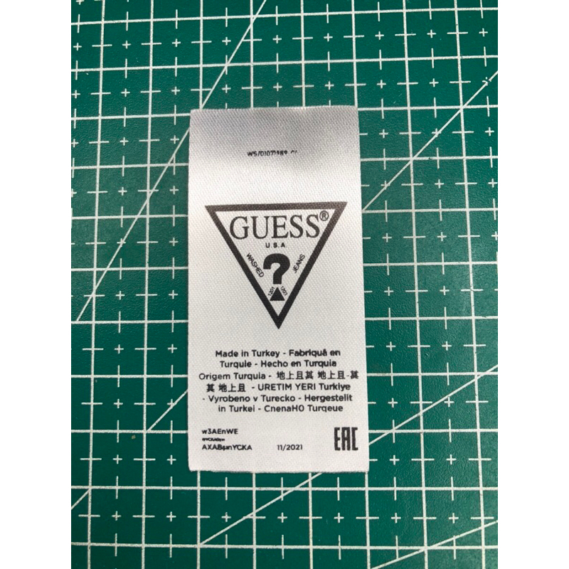 Jual GUESS TAG WASH PREMIUM CO 1X DI KIRIM 600PCS | Shopee Indonesia