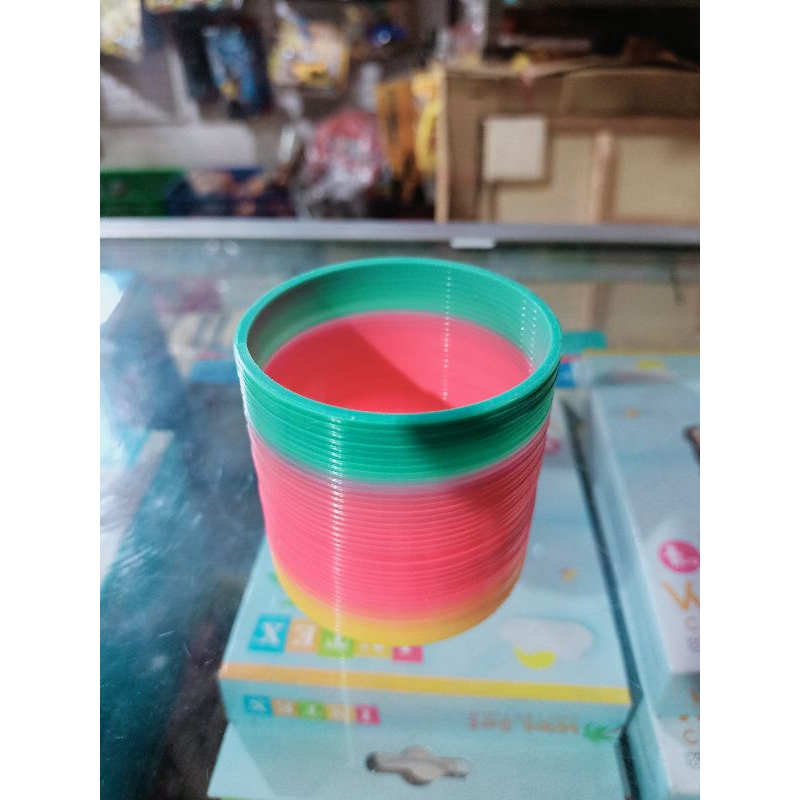 Jual mainan rainbow spiral, mainan gelang pelangi | Shopee Indonesia
