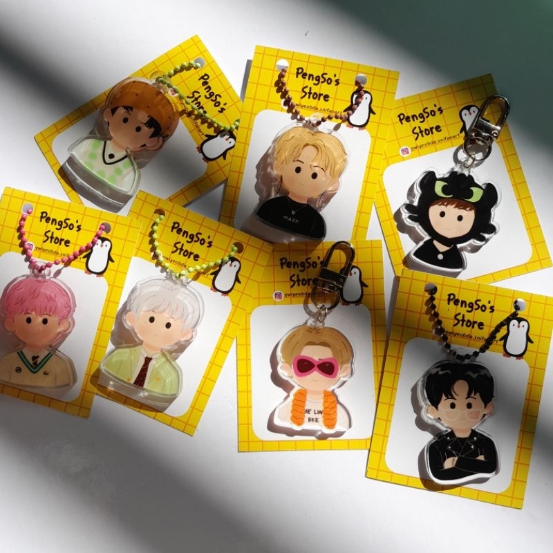 Jual Keychain Standee NCT 127, NCT DREAM, WAYV, EXO | Shopee Indonesia