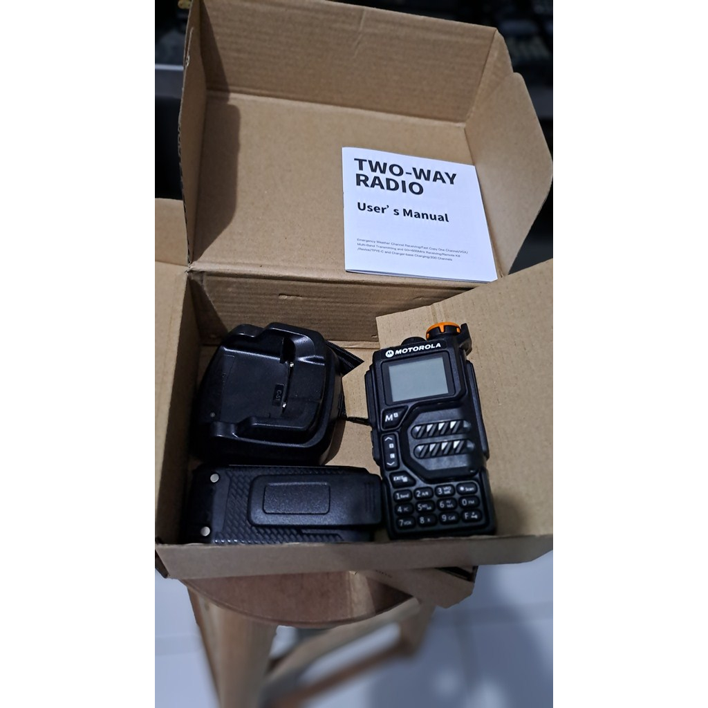 Jual Ht Motorola X8 dual band uhf dan vhf kondisi baru power 10w ...