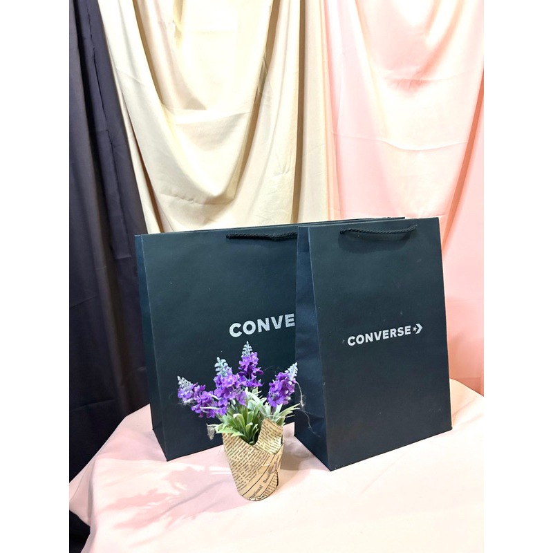 Jual Paper Bag Converse Ukuran Besar (READY STOCK JKT ) | Shopee Indonesia