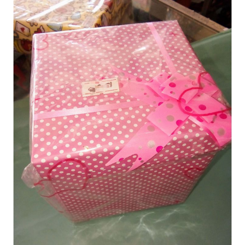 Jual gift box | Shopee Indonesia