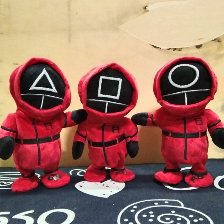 Jual MKR Boneka Robot Squid Game Talking Walking Recorder mainan Toy ...