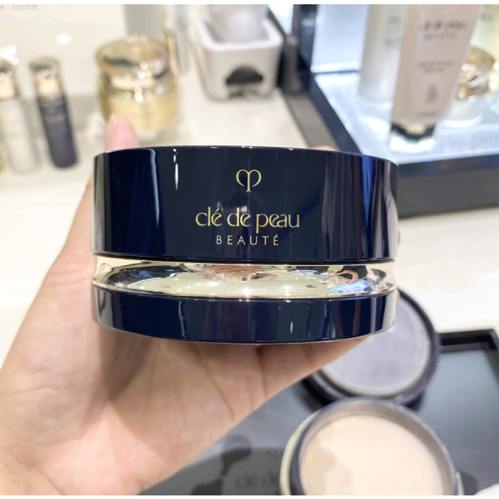 Jual CDP Cle De Peau Loose Powder CPB Baute Translucent Loose Powder ...