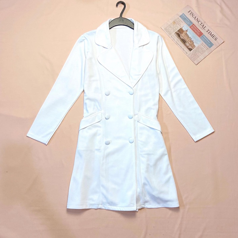 Jual Blazer Coat Putih Panjang Vintage Outer [ THRIFT PRELOVED PL ...