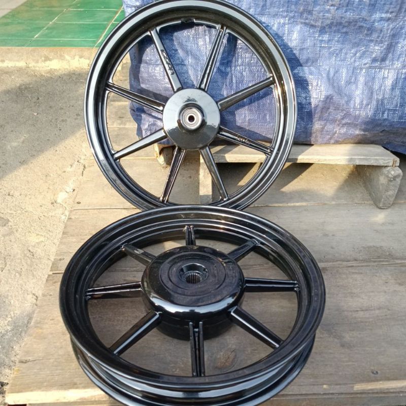 Jual velg vrosi venom comet scoopy ring 12 | Shopee Indonesia