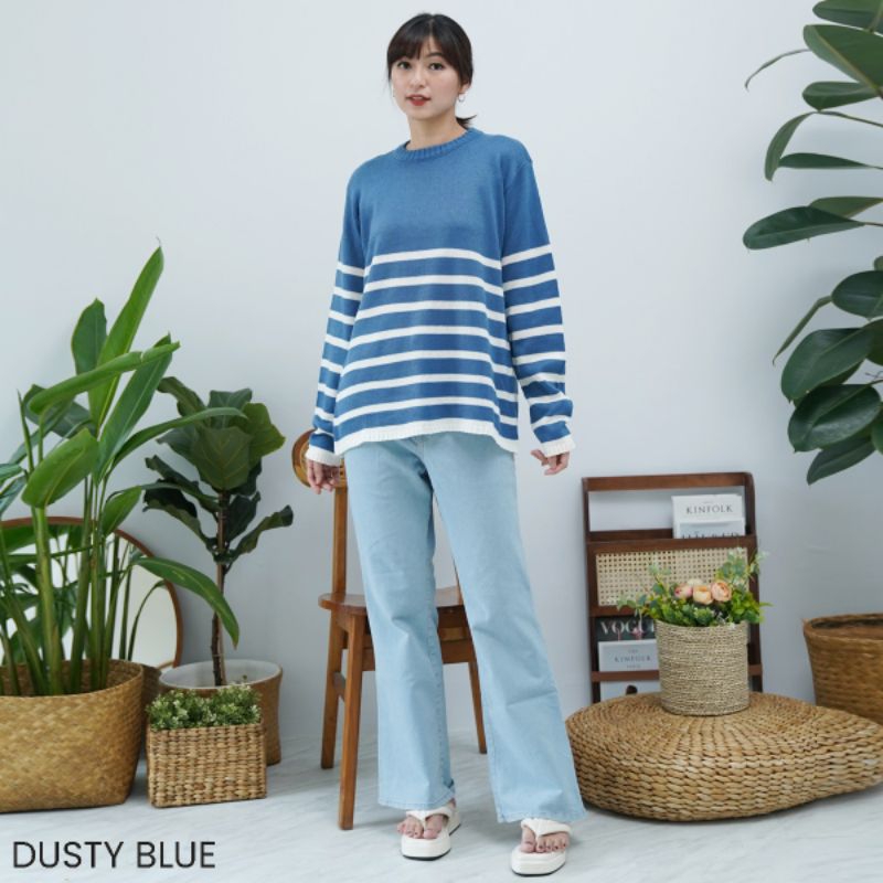 Jual Sweater Rajut Oversize Stripe Korea Motif Garis Ayumi Oversized ...