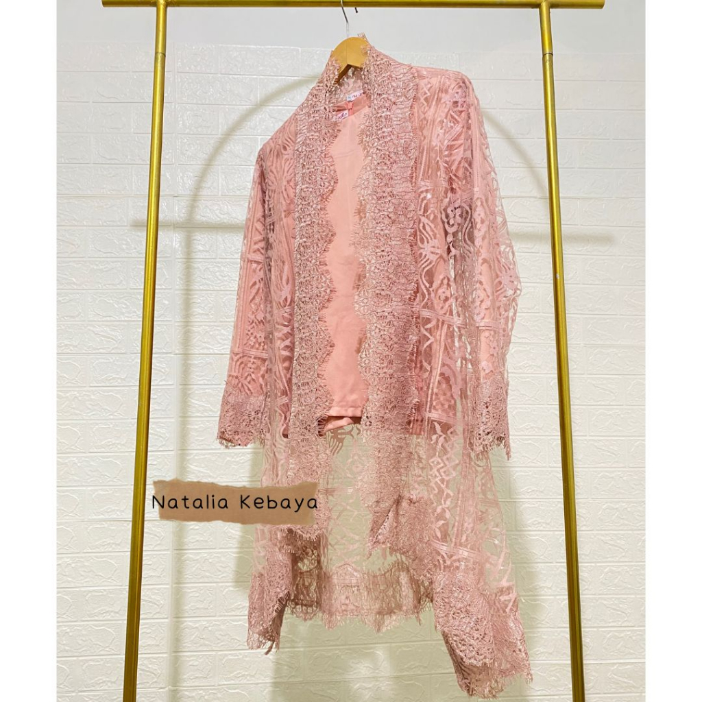 Jual NATALIA KEBAYA Nara Outer Plus Manset Satin Velvet || Setelan Outer Brukat Etnik | Shopee ...