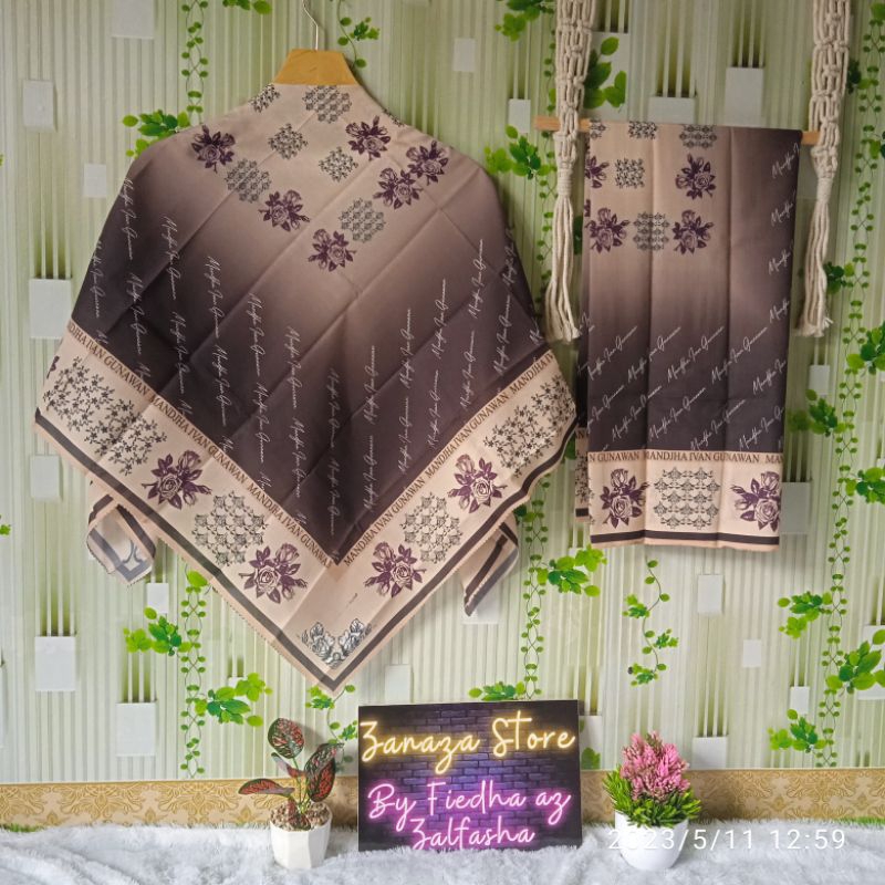 Jual HIJAB SEGIEMPAT VOAL MOTIF DENAY KW TERBARU HIJAB LESTI/ HIJAB ...