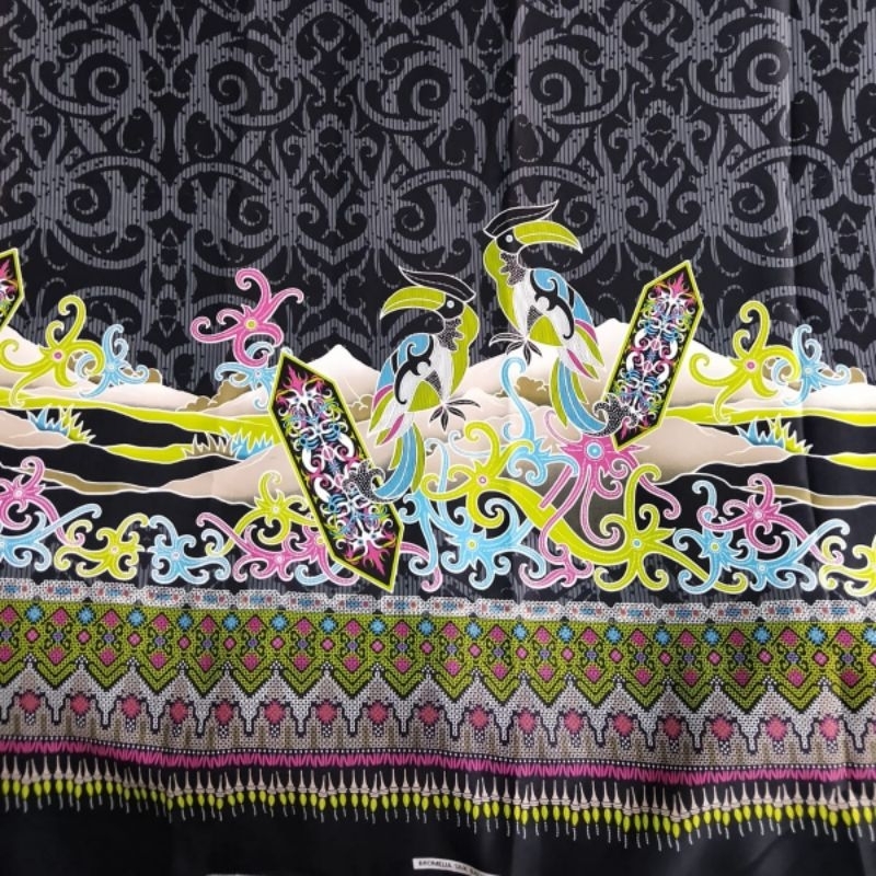 Jual Kain Batik Motif Burung Enggang Dayak Kalimantan Bahan Semisutra Ss25 Shopee Indonesia