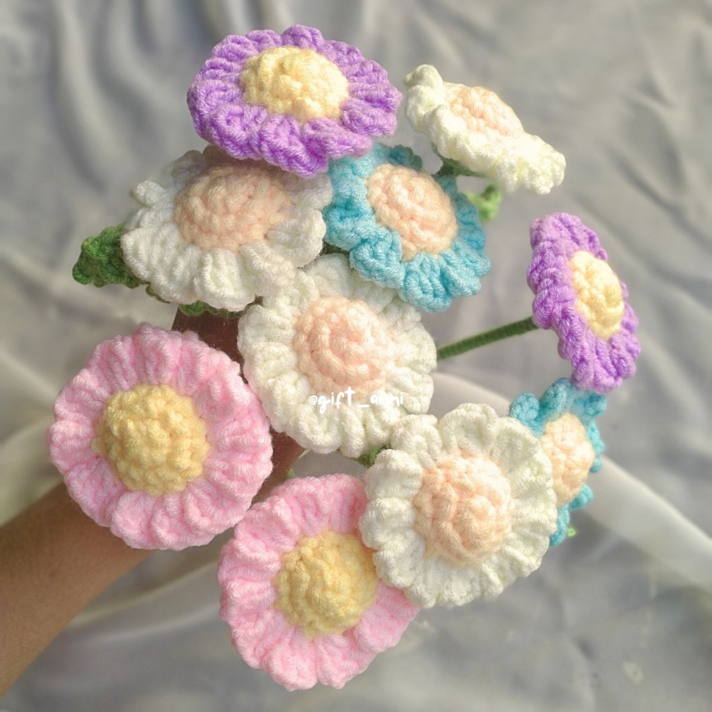Jual Bunga Rajut Daisy Putih Pink Biru Ungu Flower Crochet Handmade ...